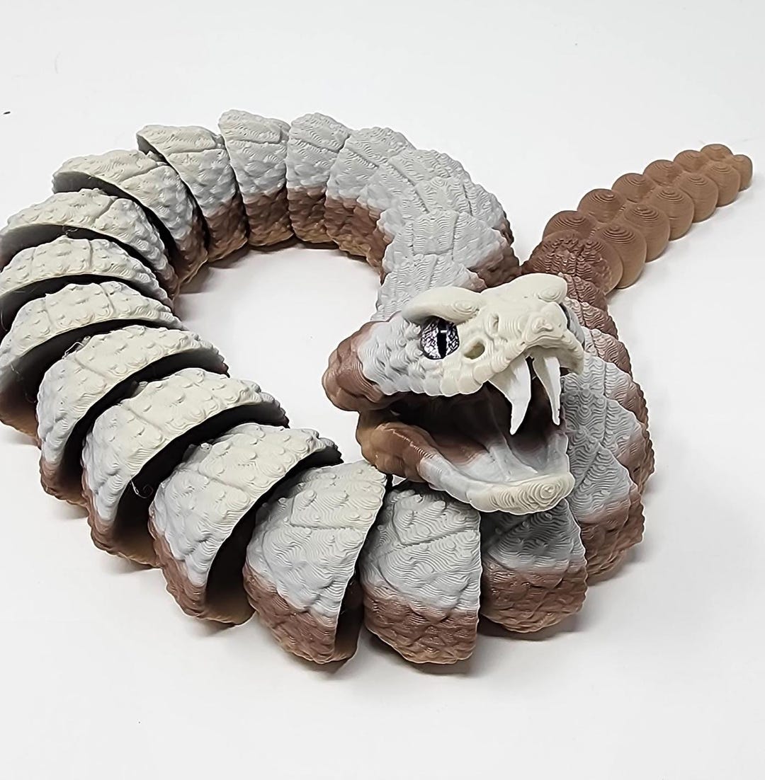 3D Printed Rattlesnake: Realistic Reptile Toy, Retractable Fangs - Etsy