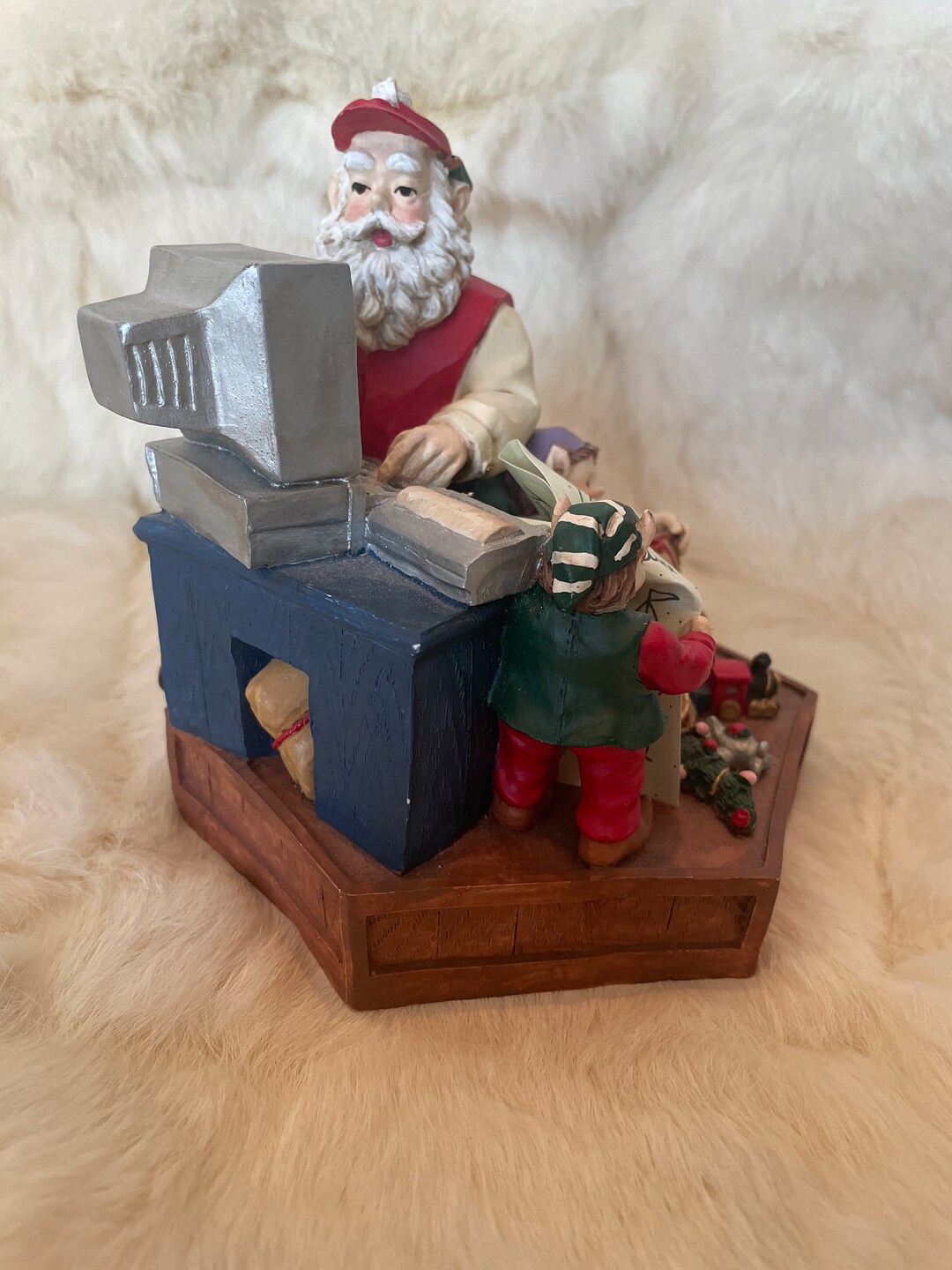 Vintage Christmas Music Box. Santa Claus on the Computer Checking His ...
