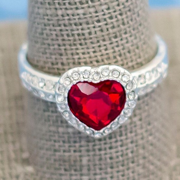 Avon Ring - Etsy