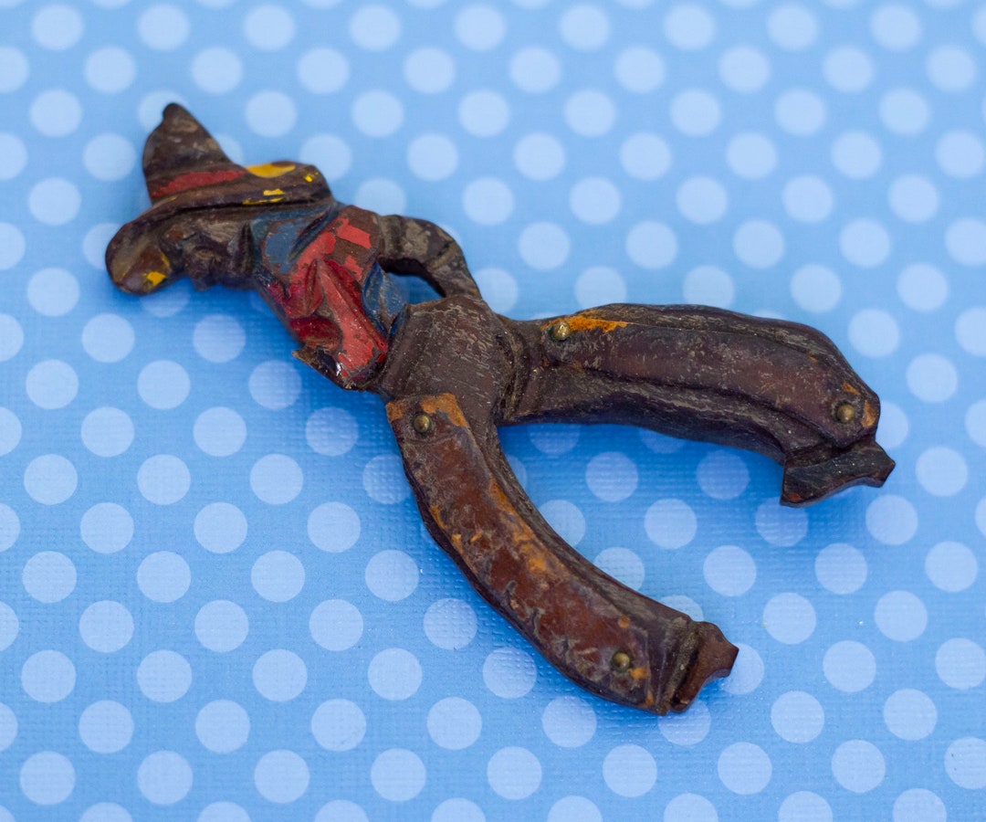 Large Vintage Wood Cowboy Brooch M25 - Etsy