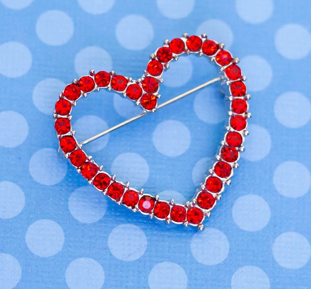 Vintage Bright Red Heart Brooch - M25 - Etsy