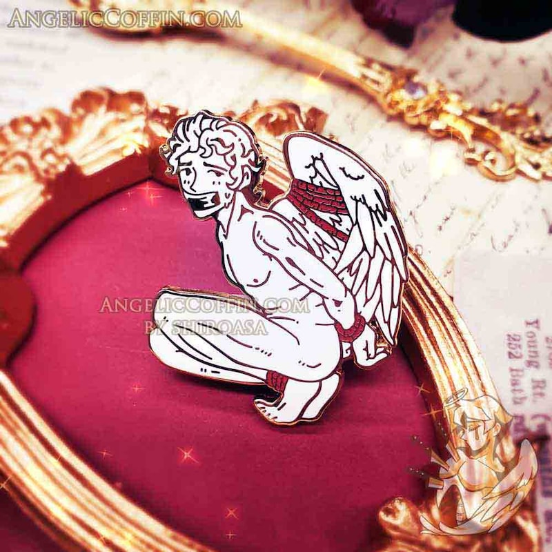 Gold Angel Pin - Etsy