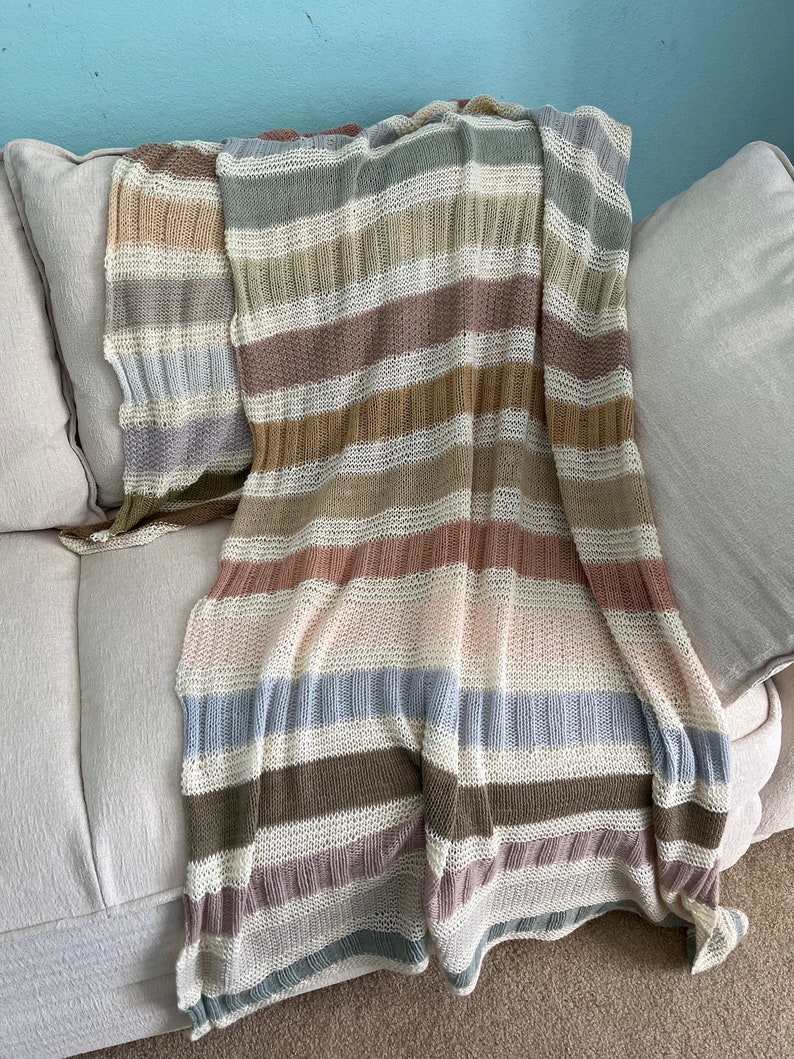 Romantic Stripes Advent Blanket Pattern - Etsy