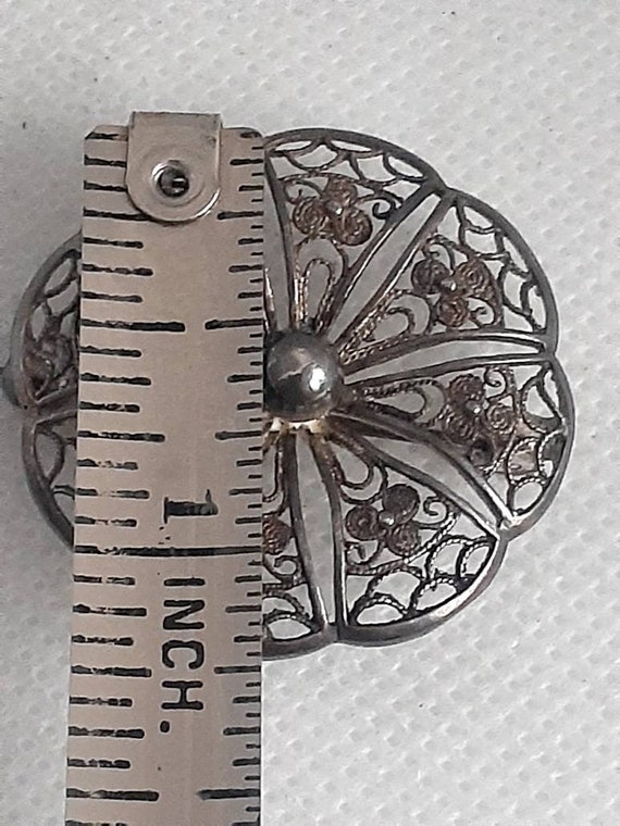 835 silver filigree Domed flower Brooch/pin - Gem