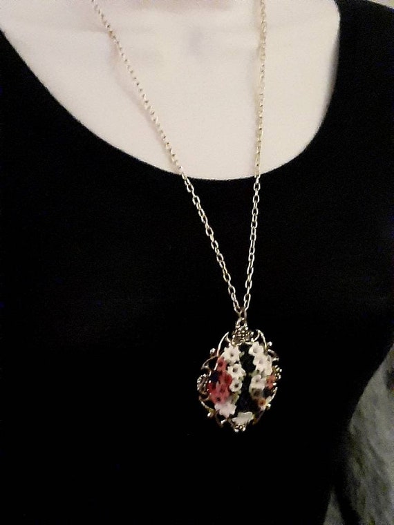 Unique porcelain flower reversable pendant with mirro… - Gem