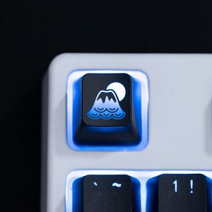 Mount Fuji Keycap | Custom Keycaps for Mechanical Keyboard | Cherry MX Stem | Unique Gamer Gifts ...