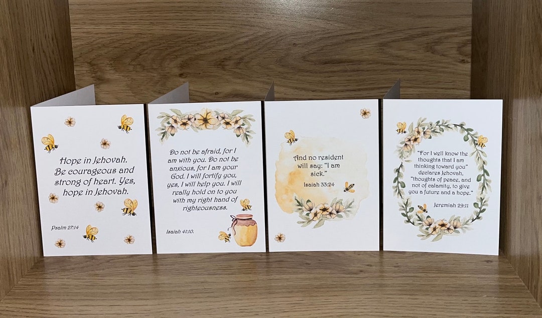 JW Cute Cards Pack of 4 Little Cards With Various Encouraging ...