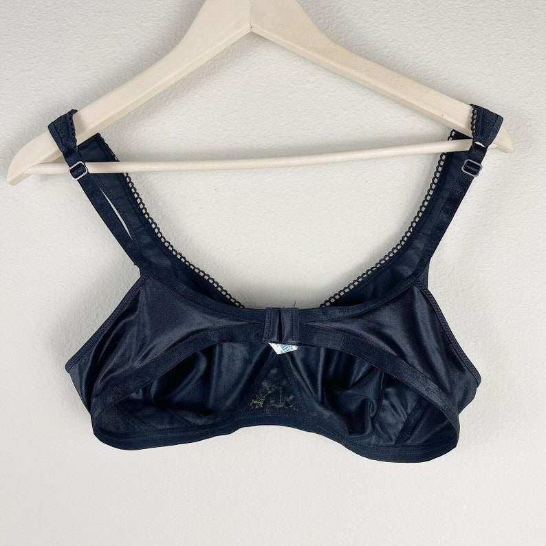 Vintage Cross Your Heart Black Satin and Lace Bullet Bra 38B - Etsy