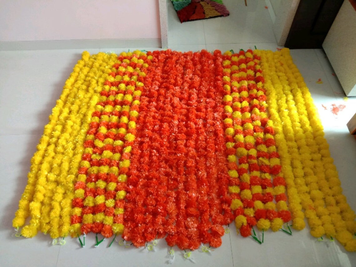 10 Feet Real Looking Like Marigold Garlands for Haldi , Mehandi ...