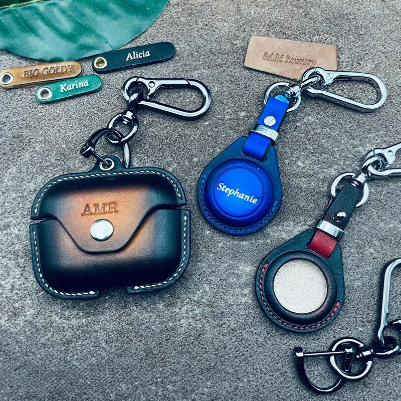 Solid Color AirPod Case - Etsy