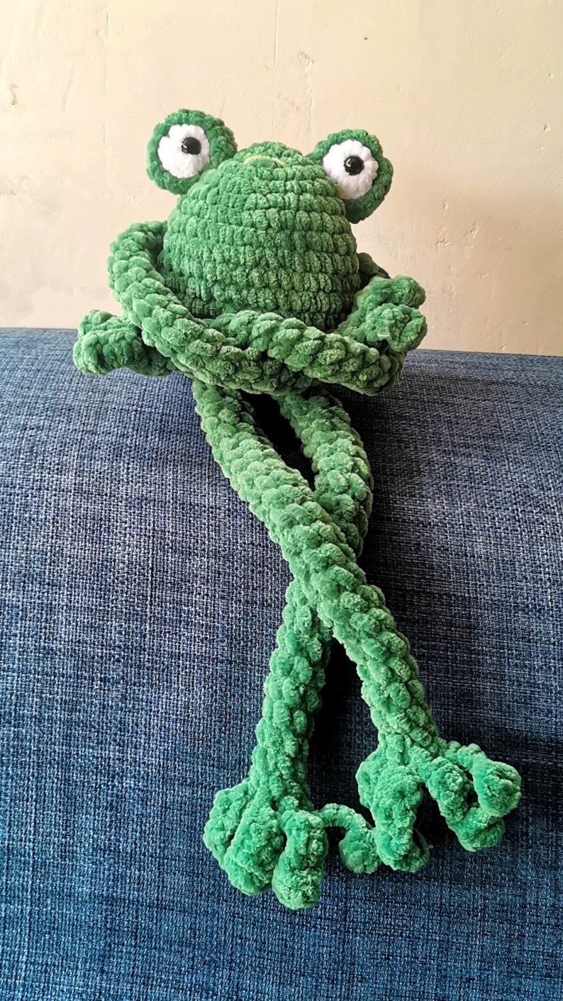Grumpy Frog Digital Crochet Pattern for a Long Legged Frog in Velvet ...