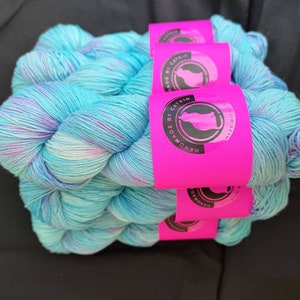 Hand Dyed Cotton Yarn: 4ply "milky Way" 100g/400m Cotton Sock Yarn Blue ...