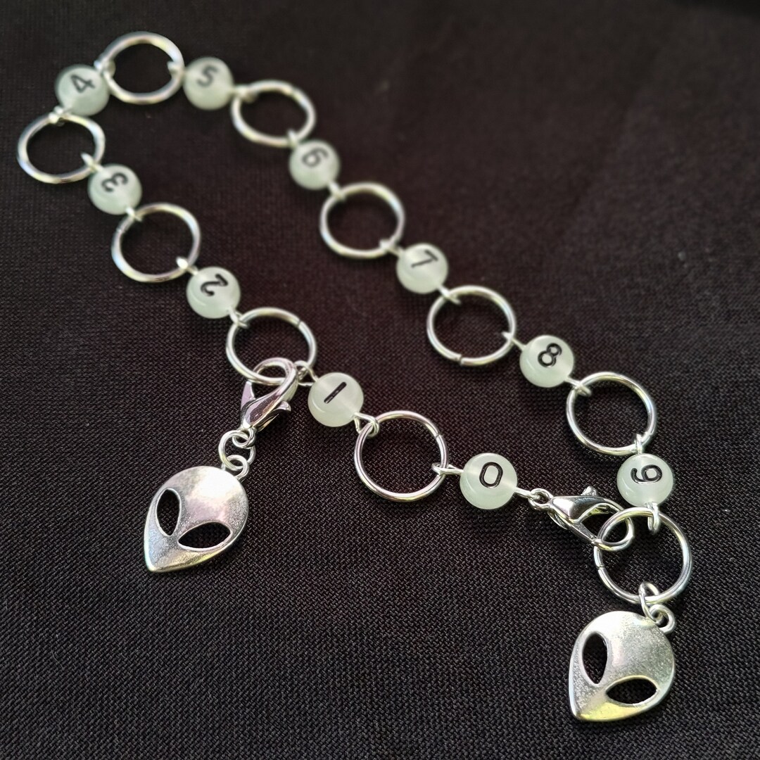 Y2K Alien Row Counter Set, Manual Chain Counter, Knitting Accessories ...
