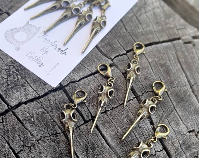 Raven Skull Stitch Markers: Set of 5 Crochet Progress Keepers With ...