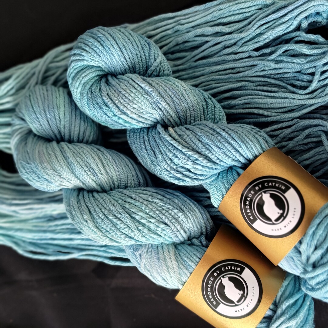 Hand Dyed Cotton Yarn: 16ply "shibori Chunky" 100g/82m Tonal Blue Dyed ...