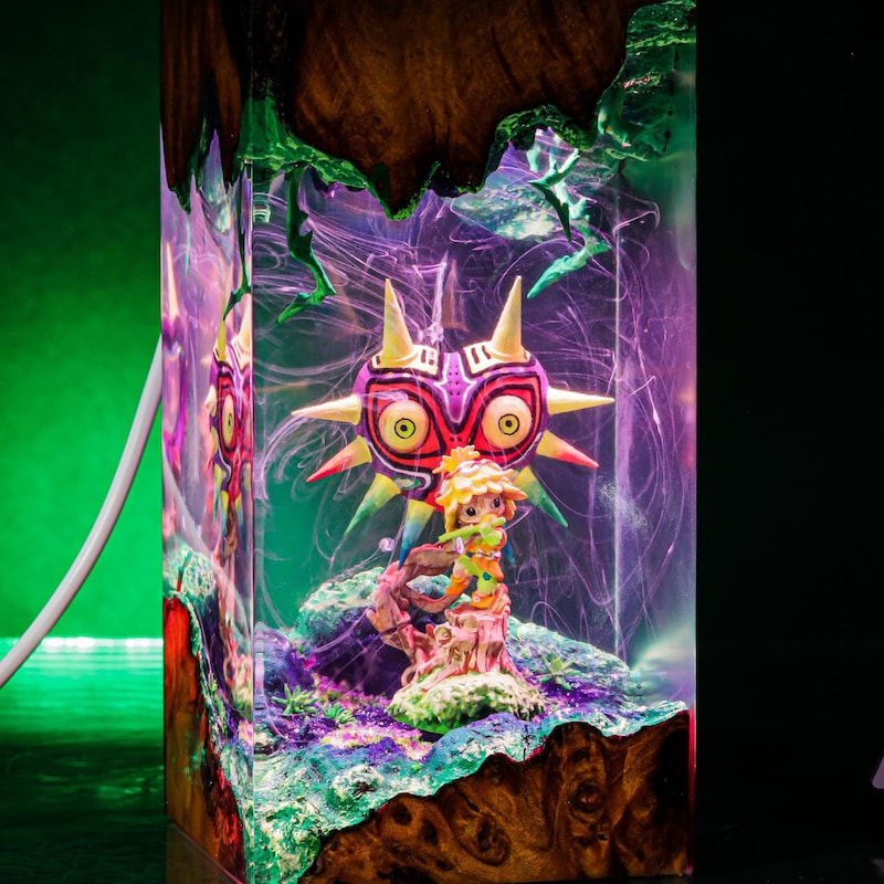 Legend Book Nook - Etsy