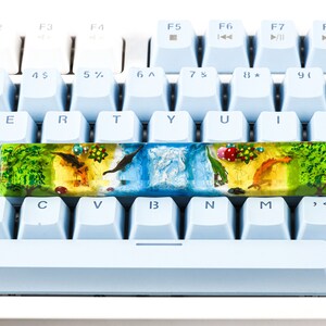 Dinosaur Artisan Keycap, Dinosaur Spacebar, Custom Pokemon Resin ...