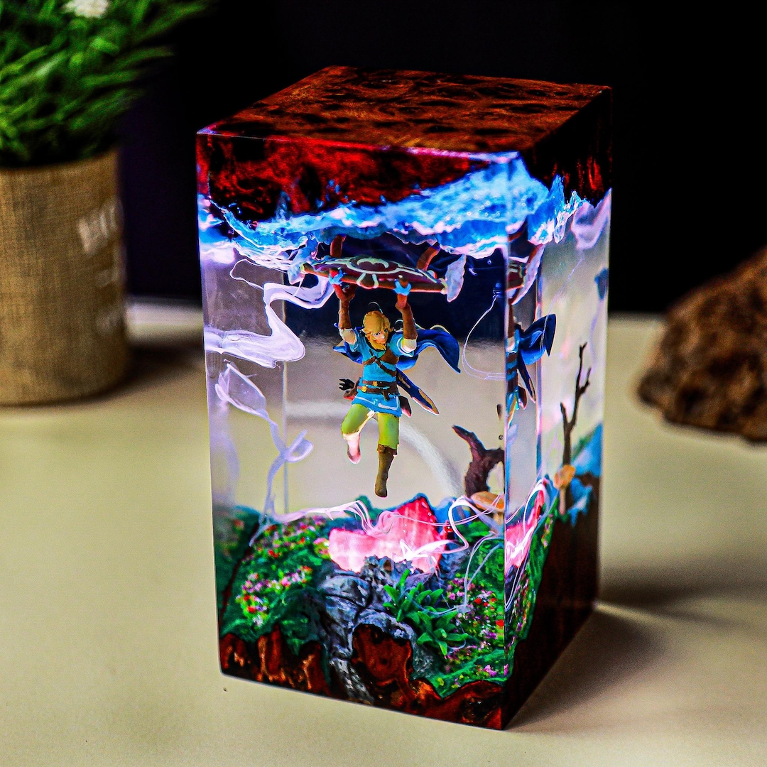 Li.nk Zel.da Resin Lamp, Link Ze.ld.a and Master Sword Resin Table Lamp ...