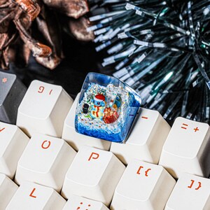 Christmas Anime Keycap, Anime Spacebar Keycap for Christmas, Custom ...