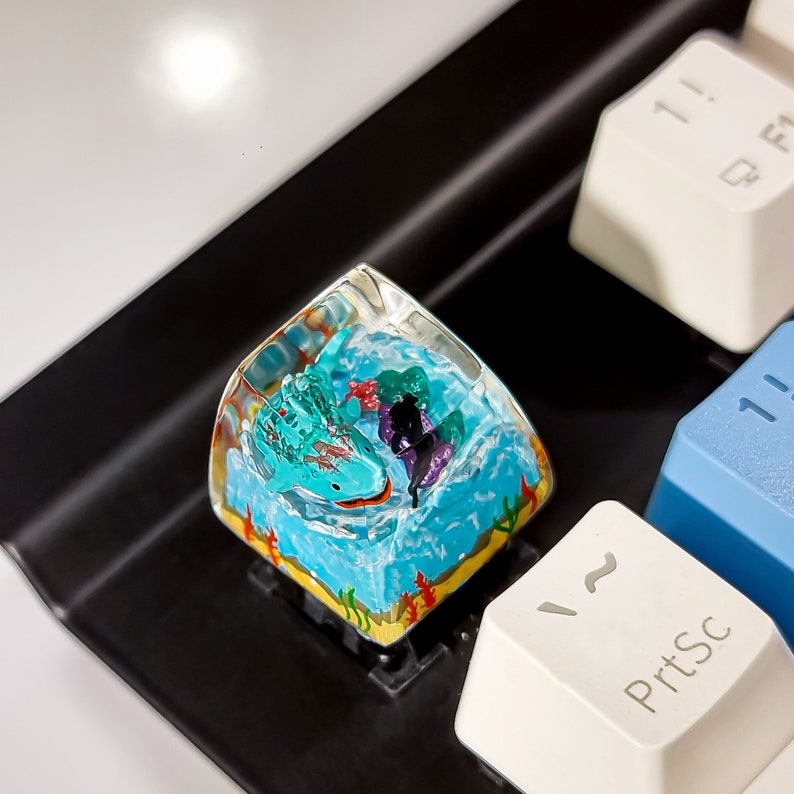 Megalodon Shark and Diver Keycap, Shark Keycap, Custom Keycap, Artisan ...