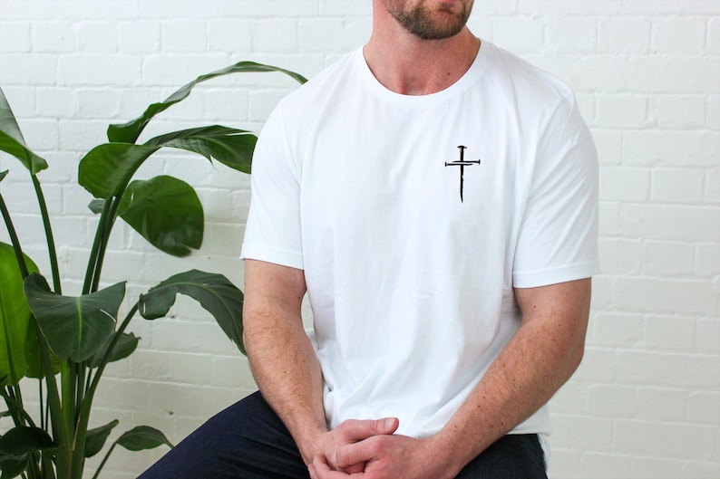 Faith Cross Shirt: Christian Graphic Tee, Religious Gift - Etsy