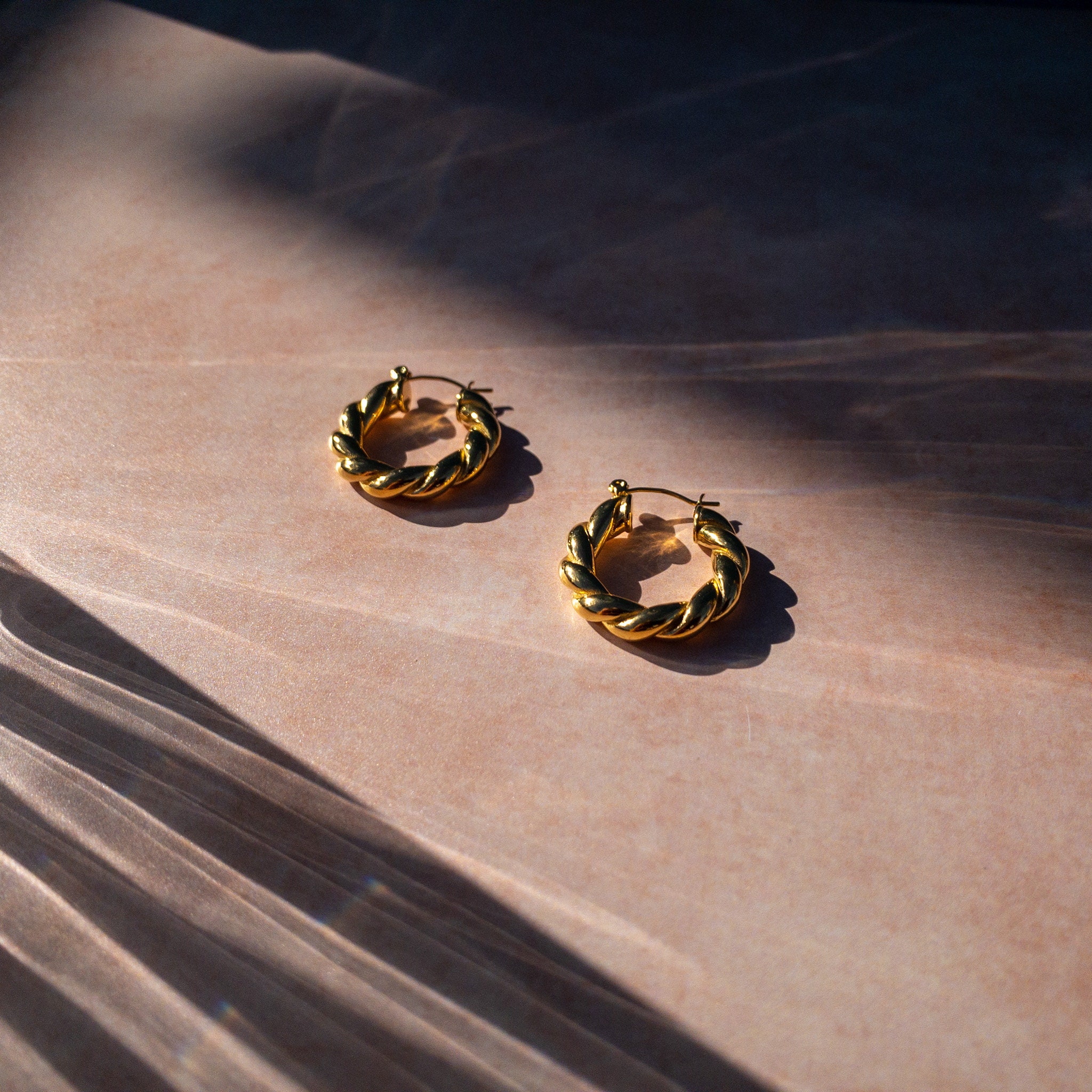 750, 585, And 417 Gold Markings On Jewelry And What They