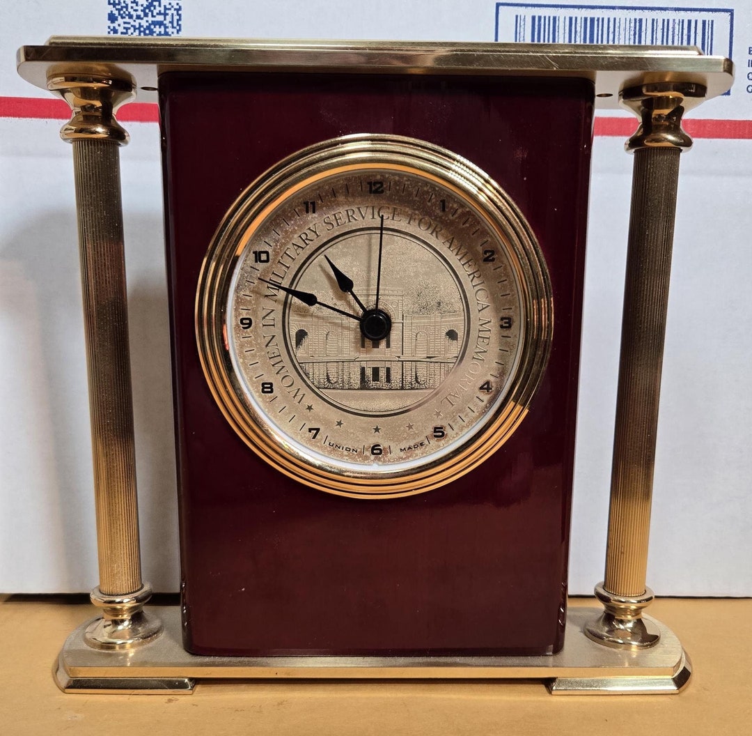 Mantle Pedestal Clock Souvenir women in Military Service America ...