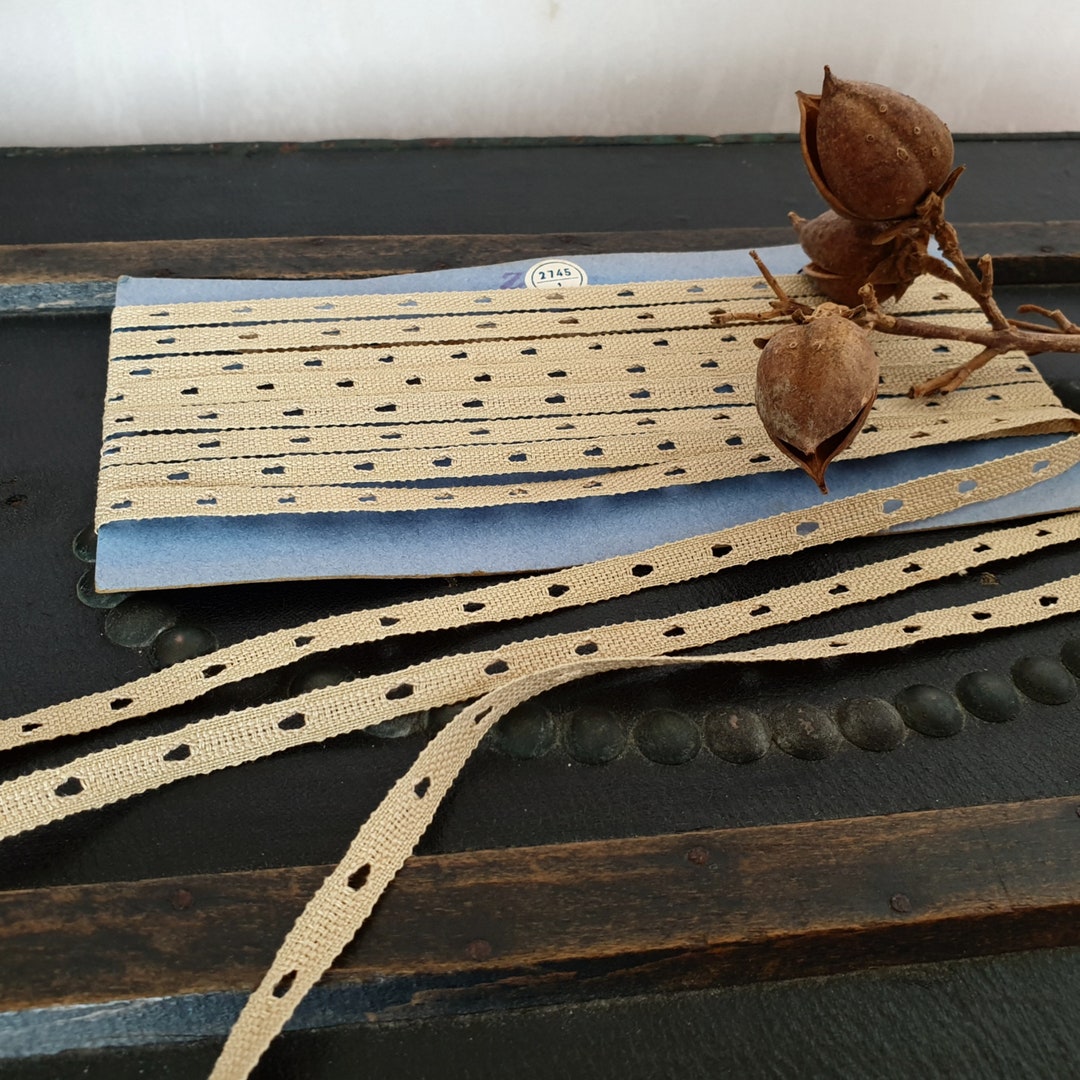 Lacet ancien fin lin beige soutenu vendu au mètre - Etsy 日本