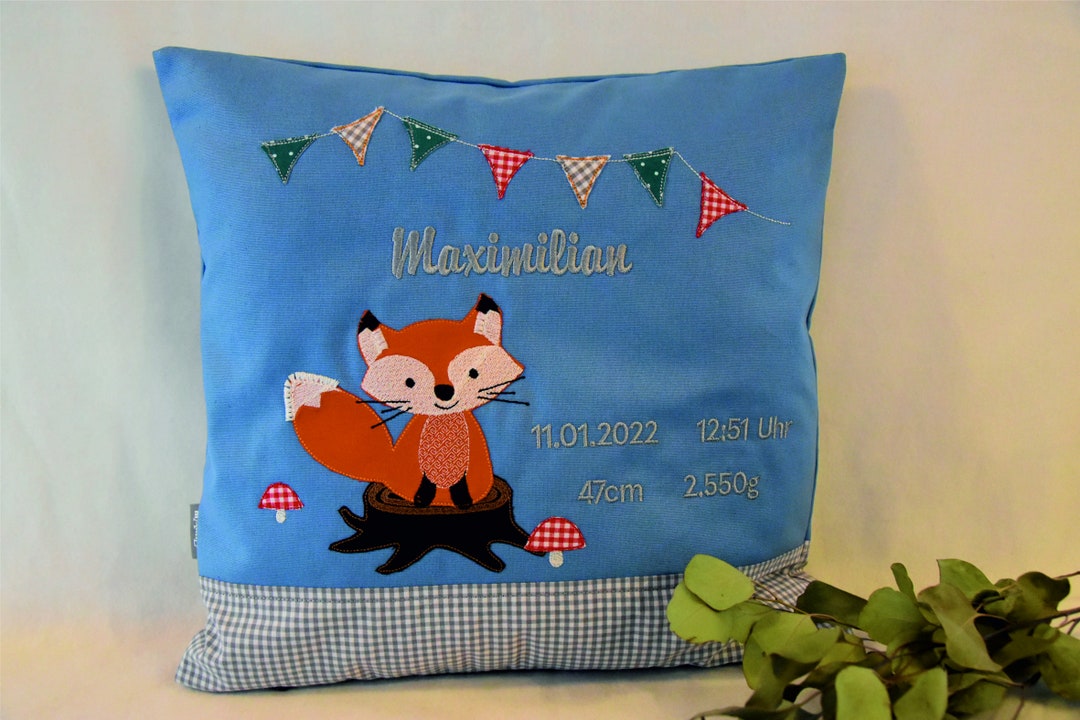 Geburt Geschenk Baby Kissen, bestickt mit kleinem Fuchs ...
