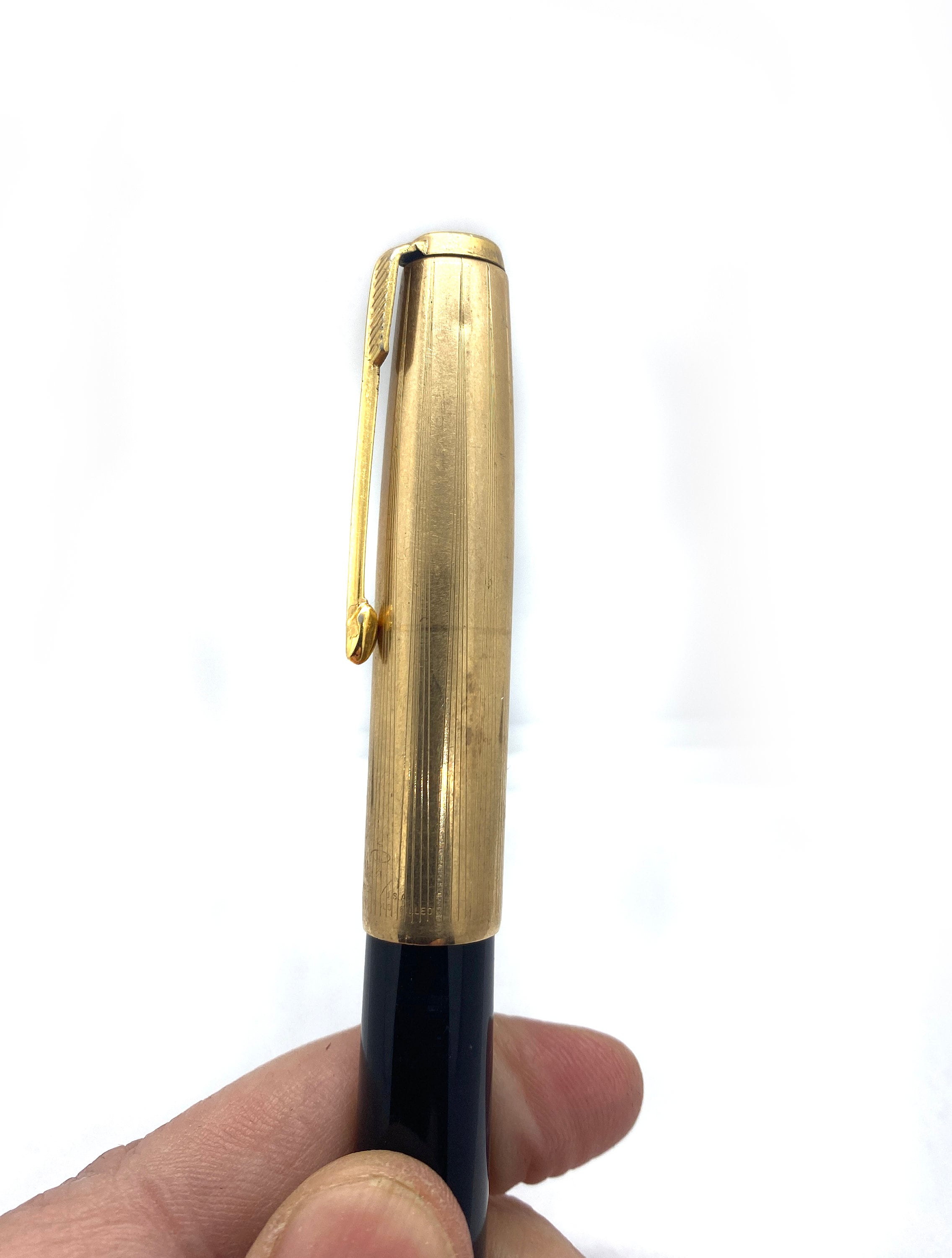 Parker 51 Aerometric Fountain Pen With Black Body, 1/10 12K Rolled Gold ...