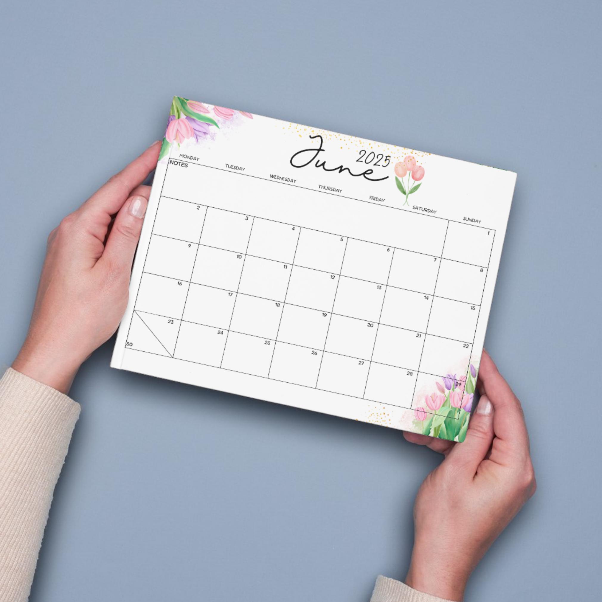 EDITABLE June 2025 Calendar, Boho Style, Beautiful Flowers and ...