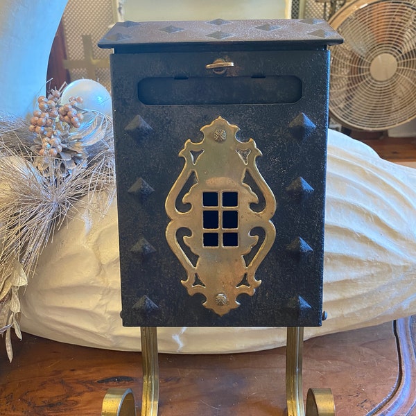 Cast Iron Mailbox - Etsy