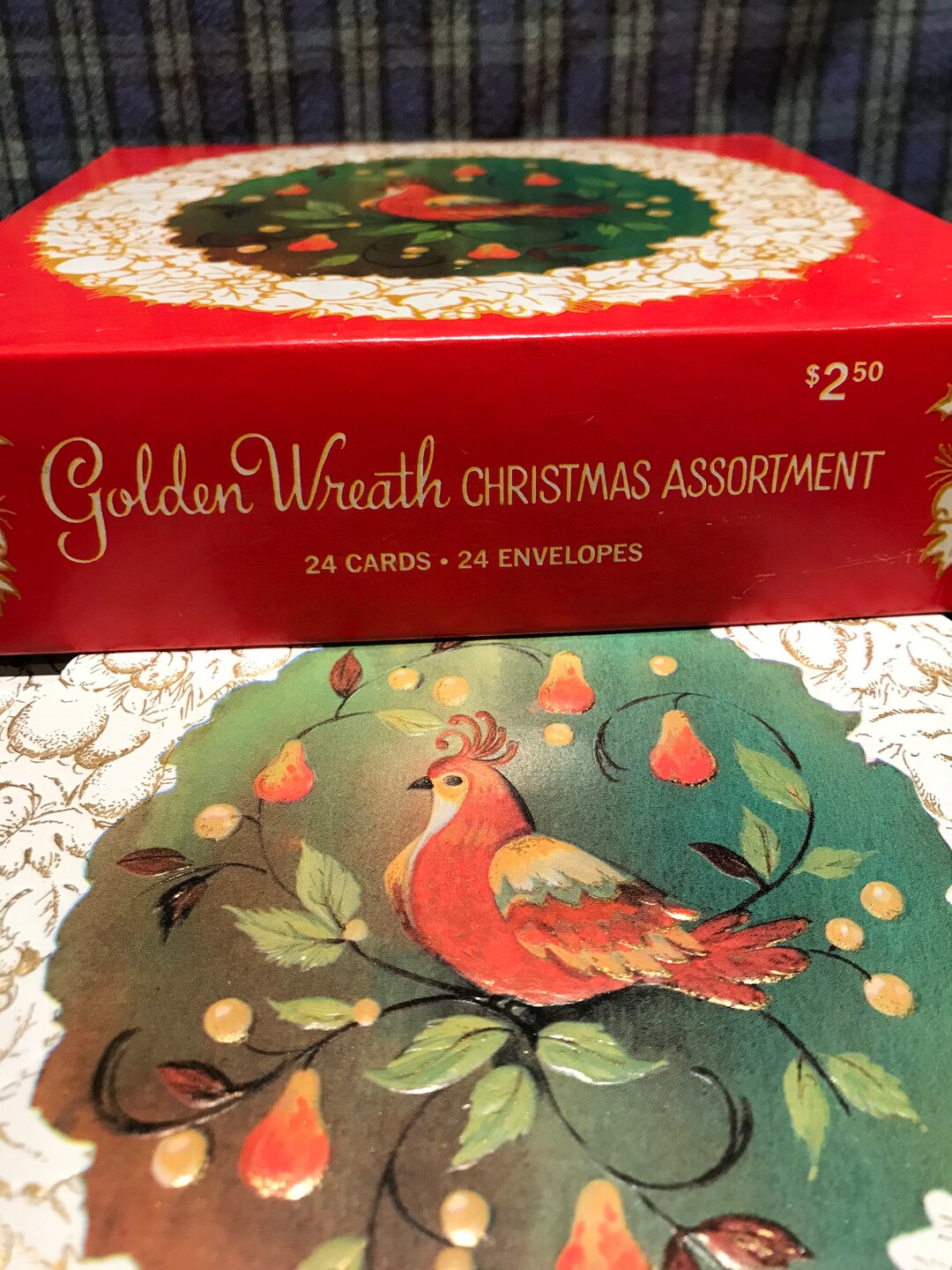 Vintage 1970s Christmas Cards golden Wreath Christmas Assortment ...