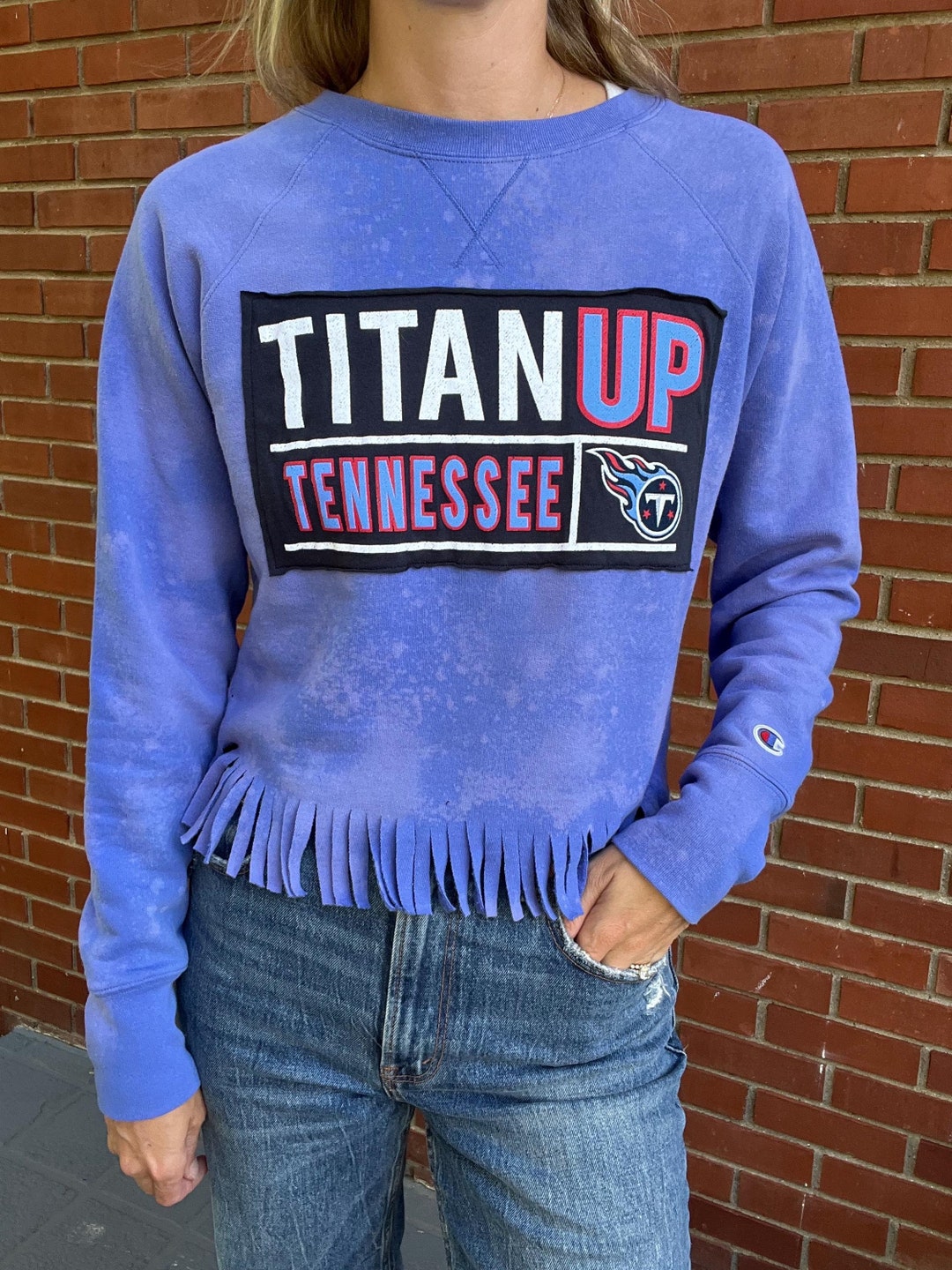 Women's Tennessee Titans Acid Wash Fringe Sweatshirt | Women's Titans ...