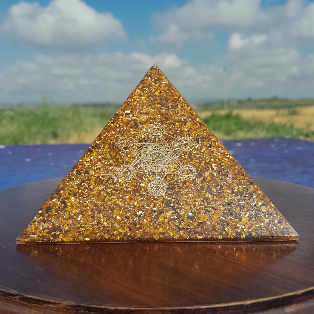 Brown Metatron's Cube Orgonite Pyramid - 120mm Base - Orgone Pyramid - Etsy