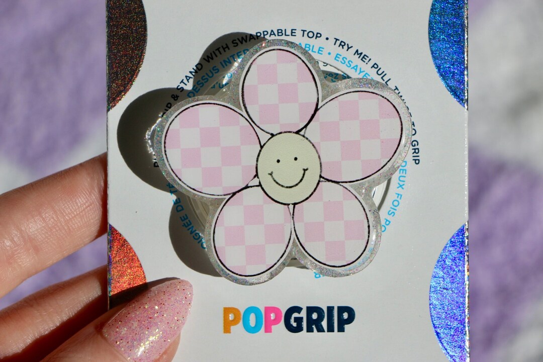 Checkerboard Pink Flower Resin Acrylic Kindle Grip | Cute Flower Kindle ...