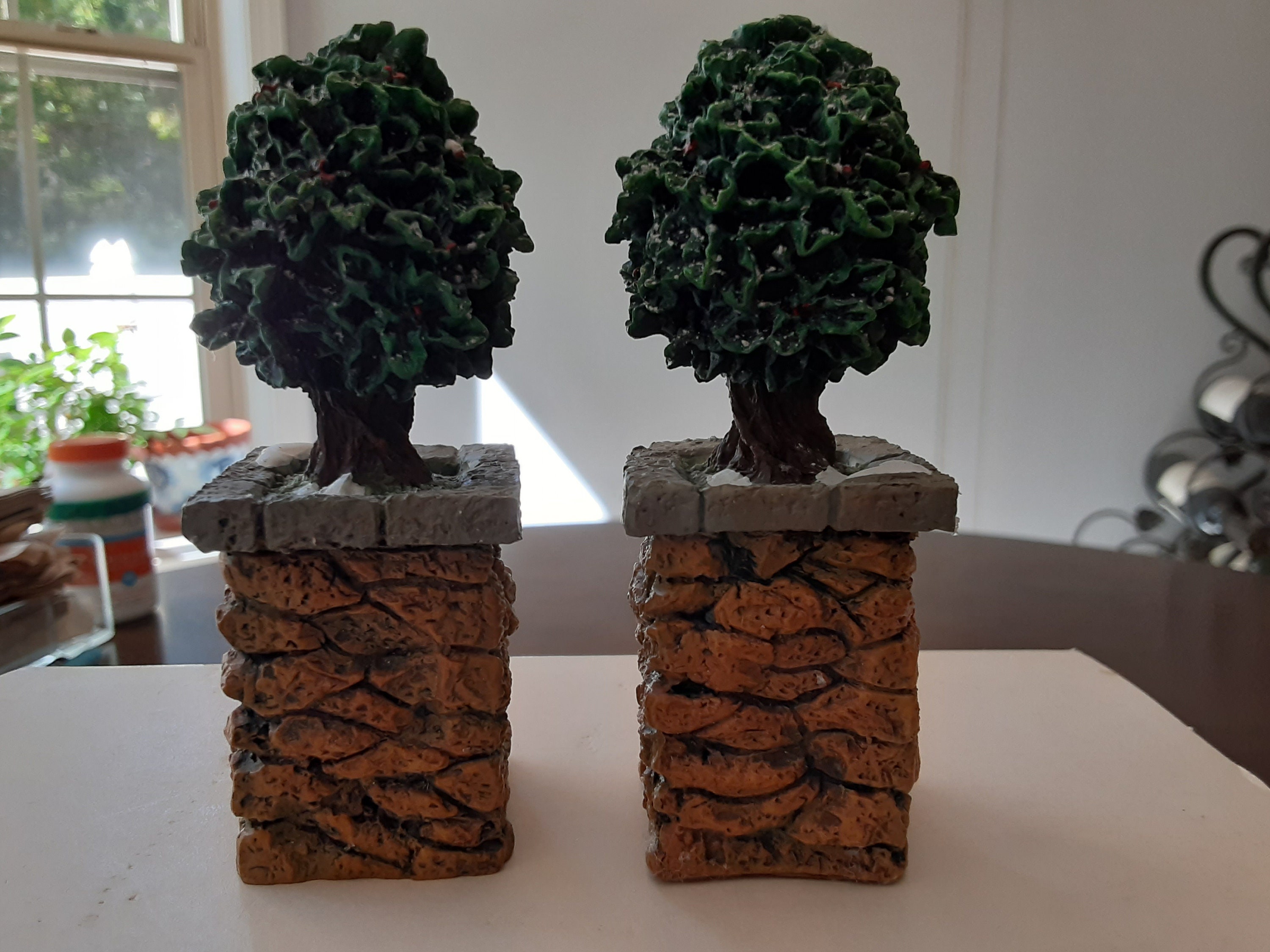 Stone Corner Posts W/ Holly Trees - Etsy