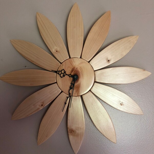 Daisy Wall Clock - Etsy