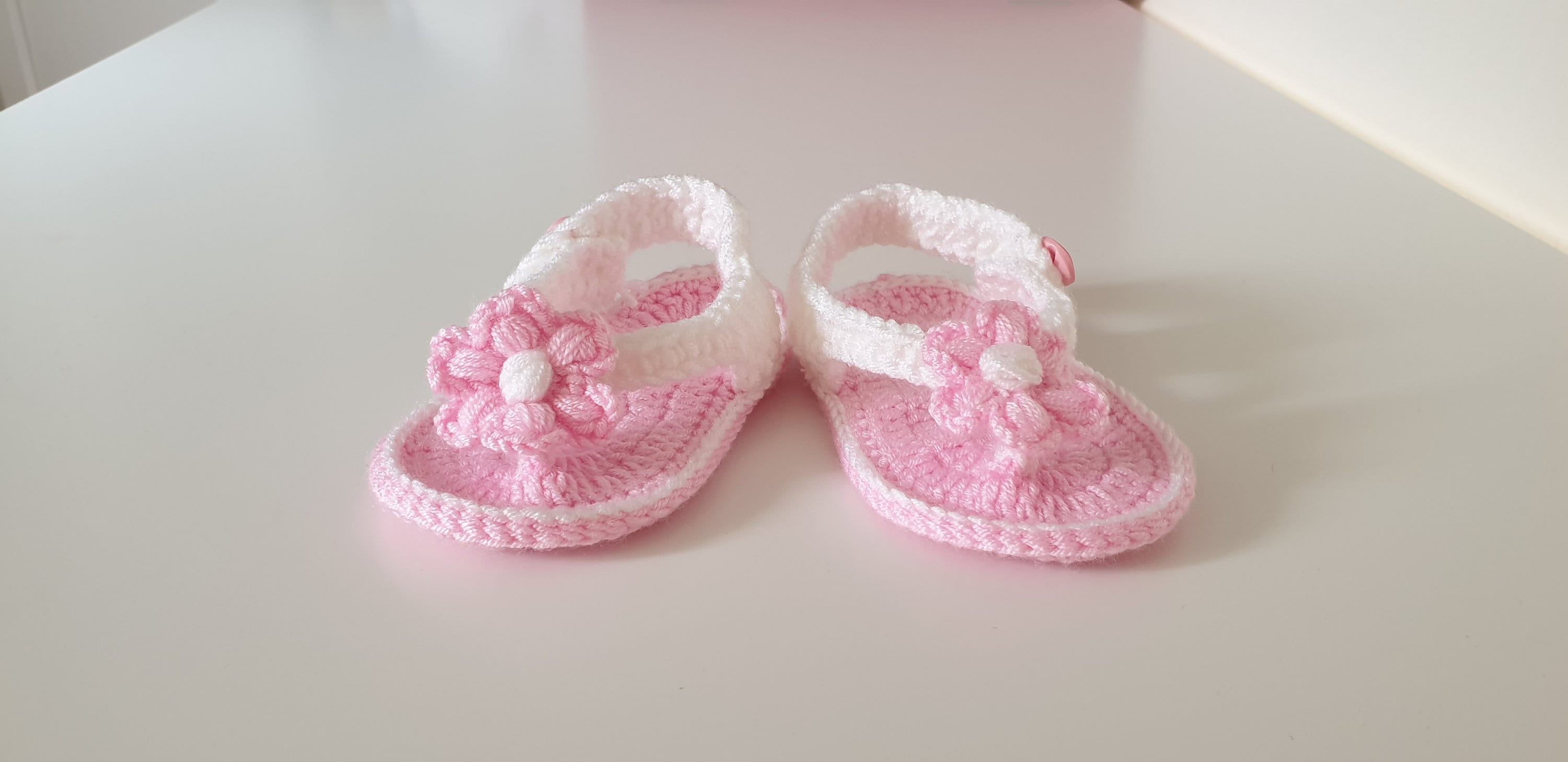 Crochet Baby Flip Flops ~ Baby Girl Sandals ~ Newborn Girl Flip Flops ...