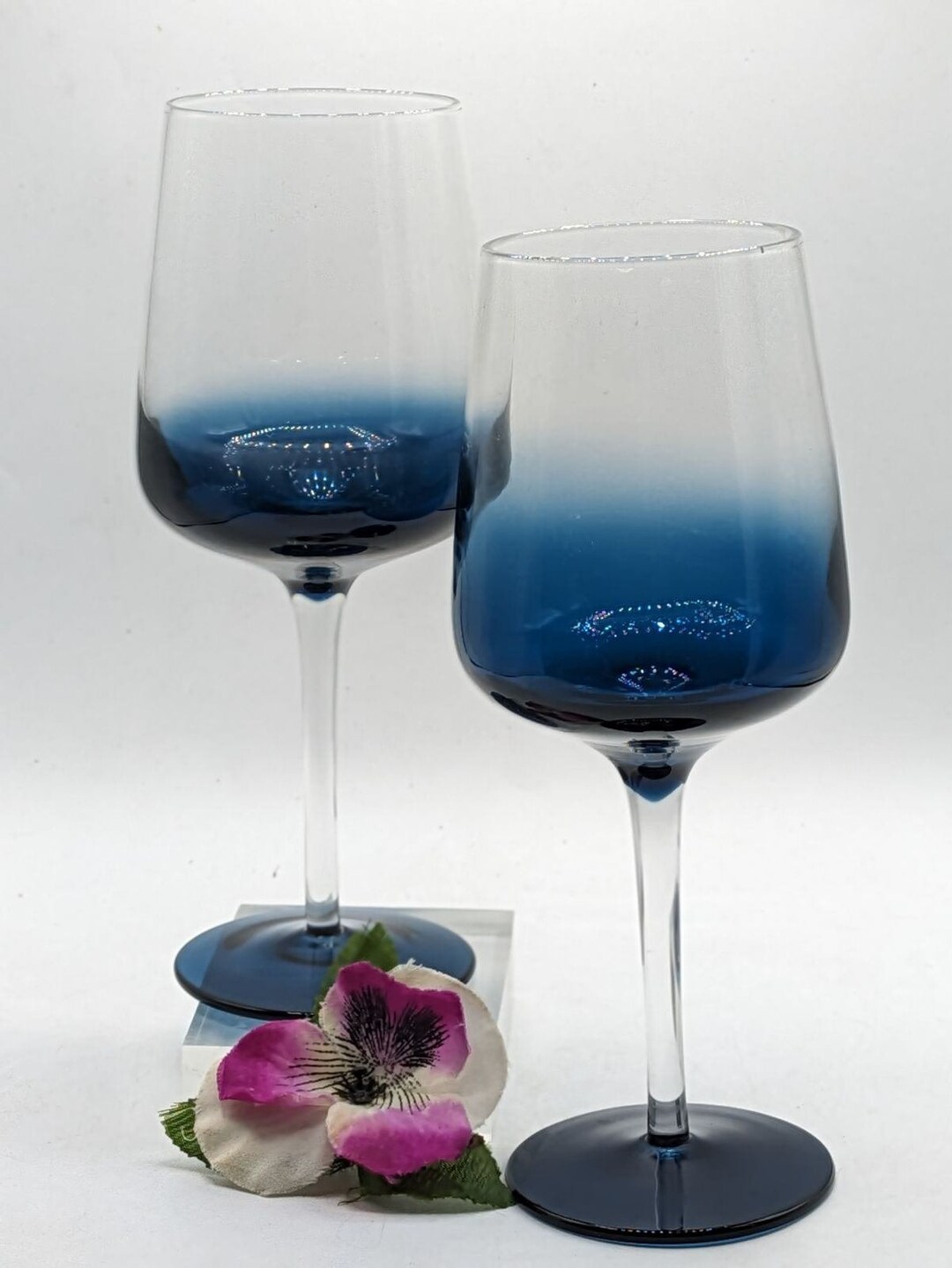VTG Pier 1 Elemental Blue Water Goblet/wine Glass Set of 2-base Blue ...