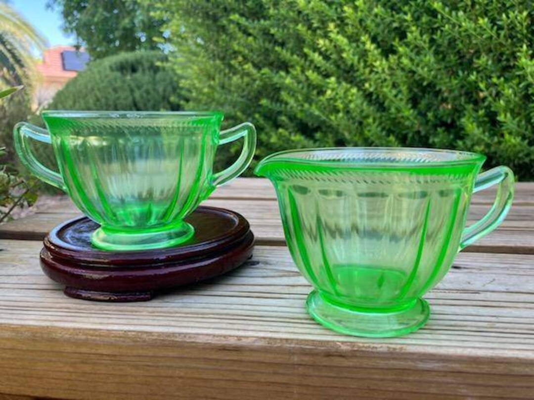 1928-33 Federal Glass Colonial Fluted Green Creamer & Sugar Dish Set ...