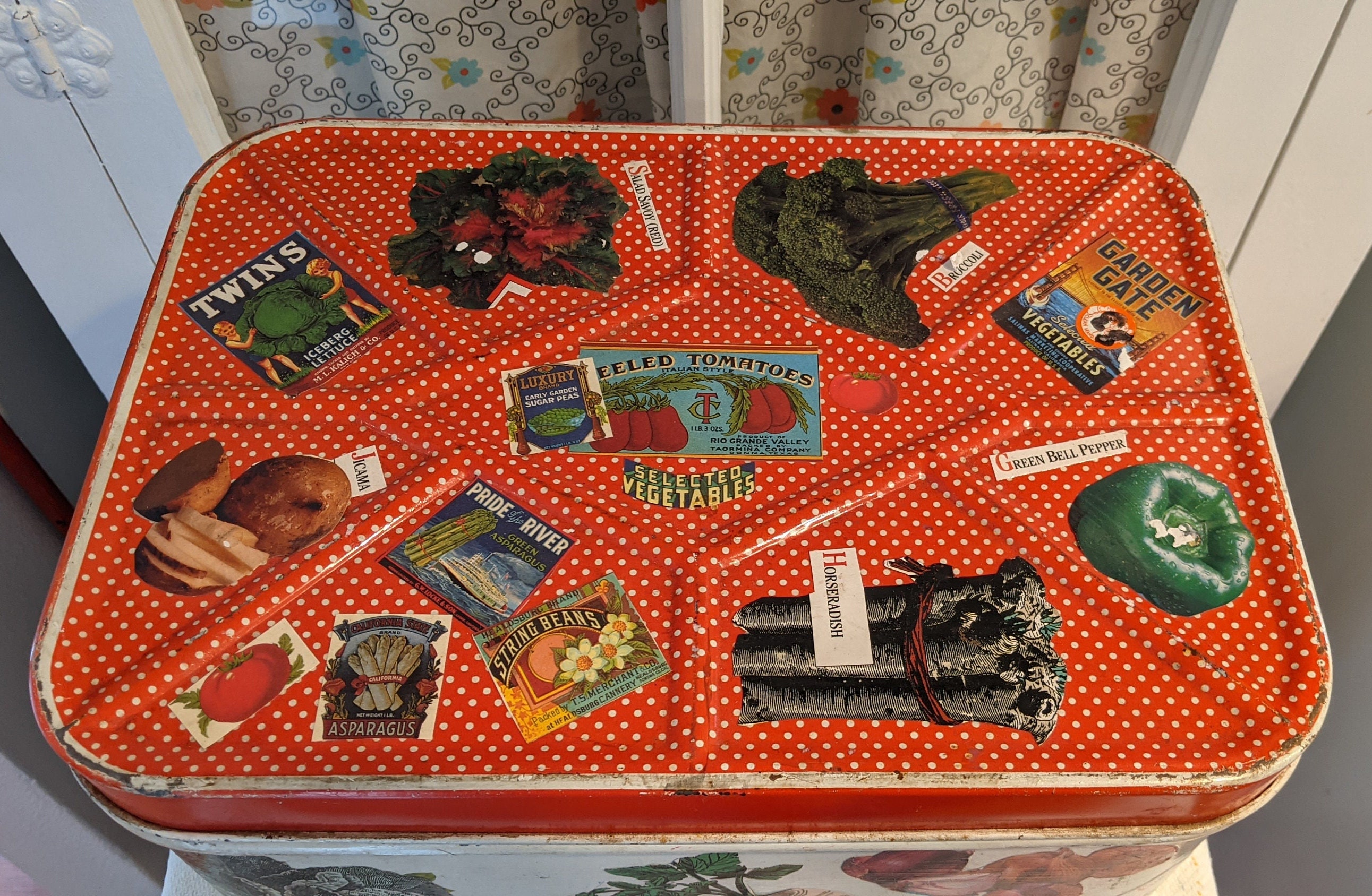 1950s Bread Box With Veggie Decals - Etsy