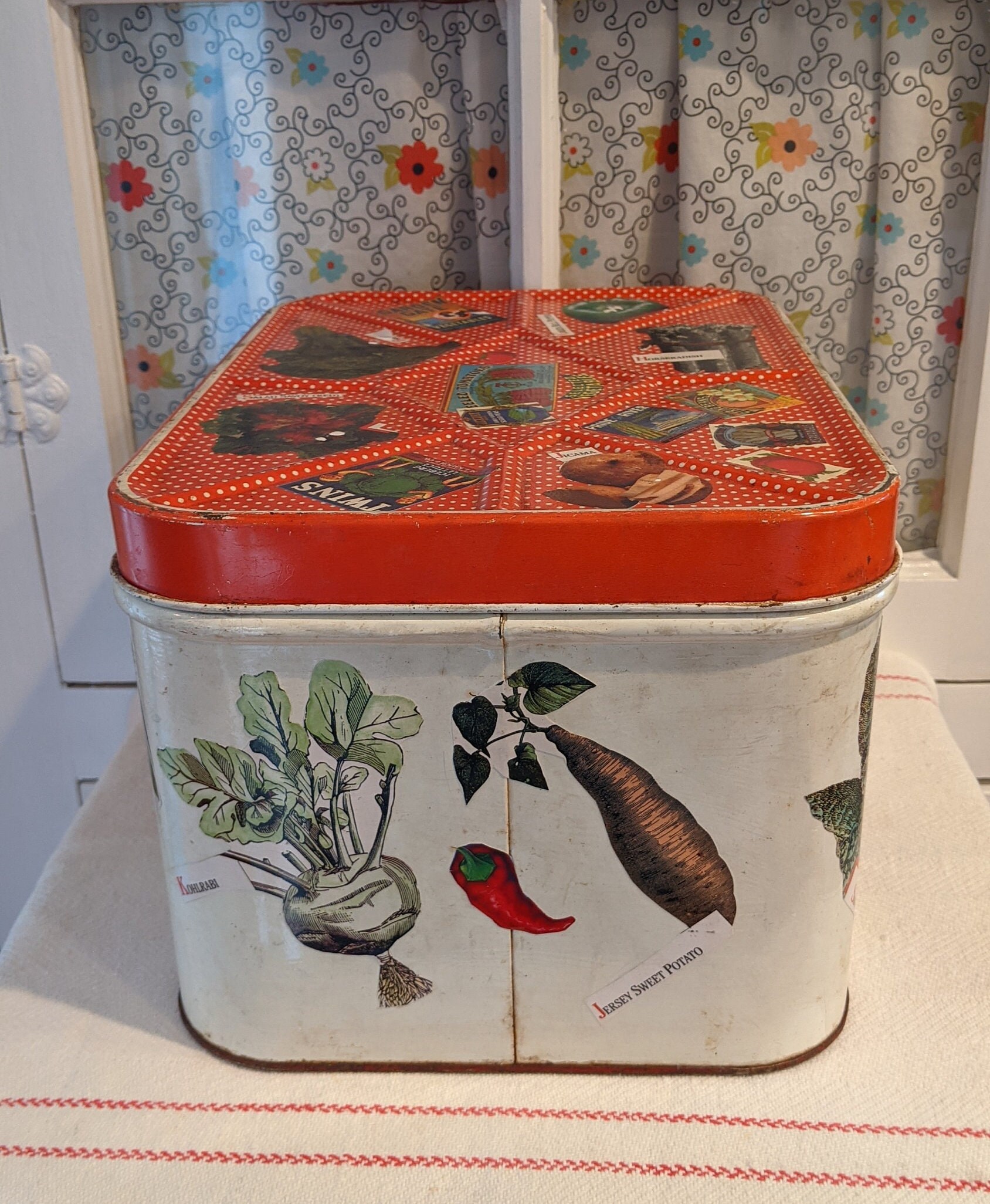 1950s Bread Box With Veggie Decals - Etsy