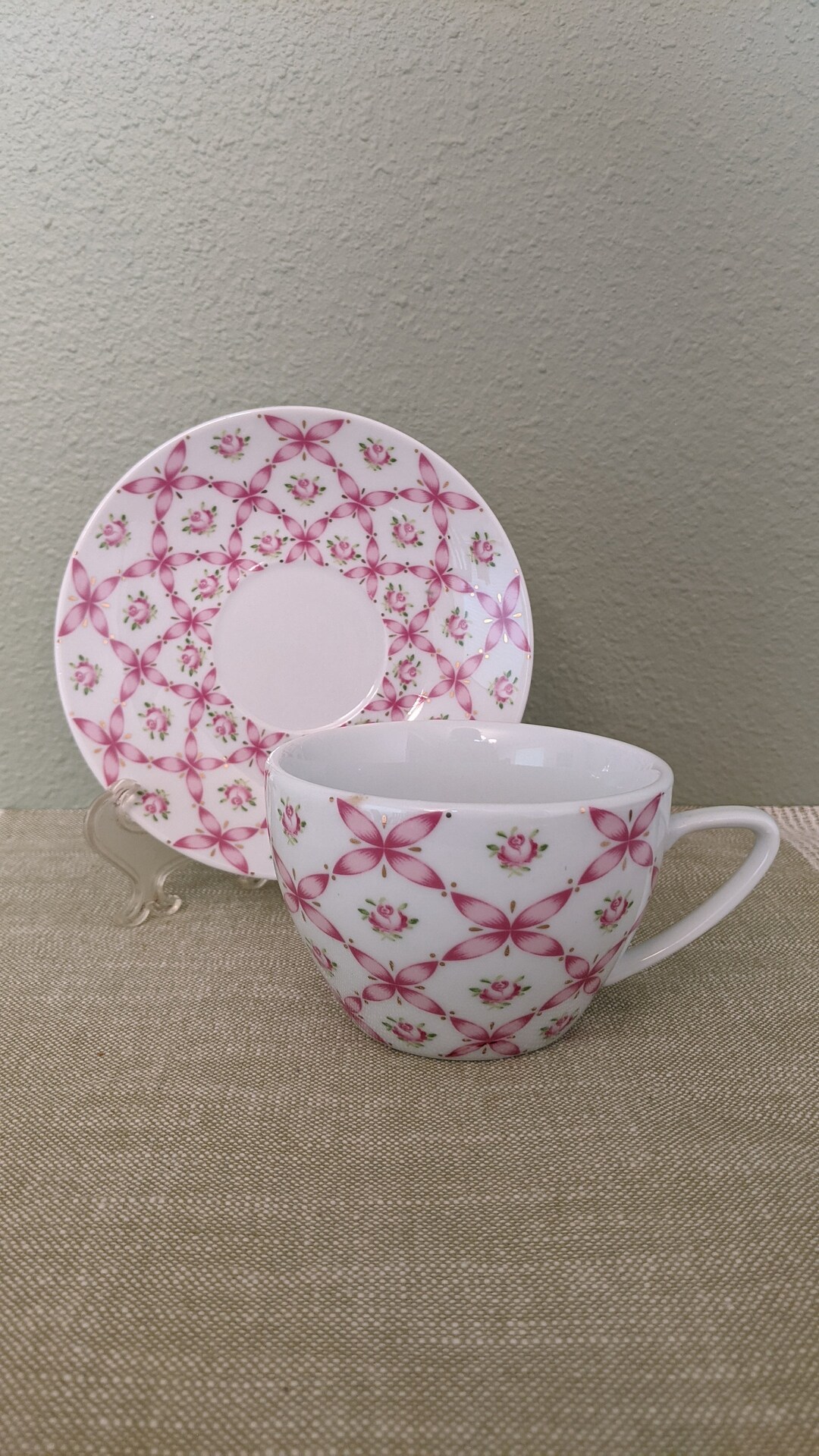 Pink Rosebuds and Ribbons Tea Cup and Saucer - Etsy
