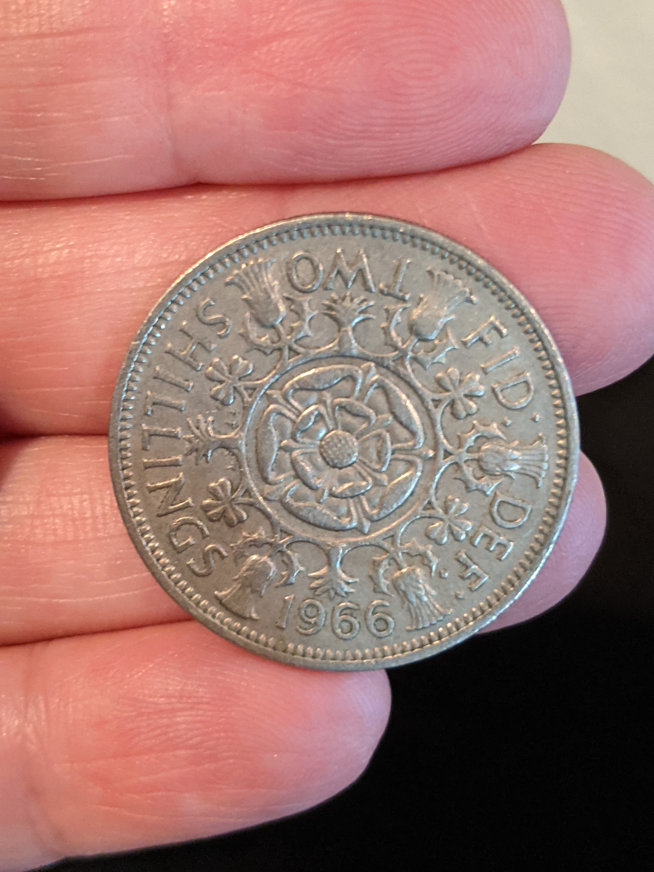 1966 Dei Gratia Regina Elizabeth II Two Shillings - Etsy