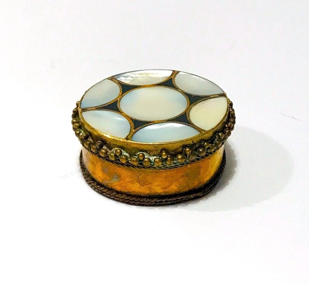 Vintage Mother of Pearl Pill Box Silver Plated 1.75” Diameter - Etsy