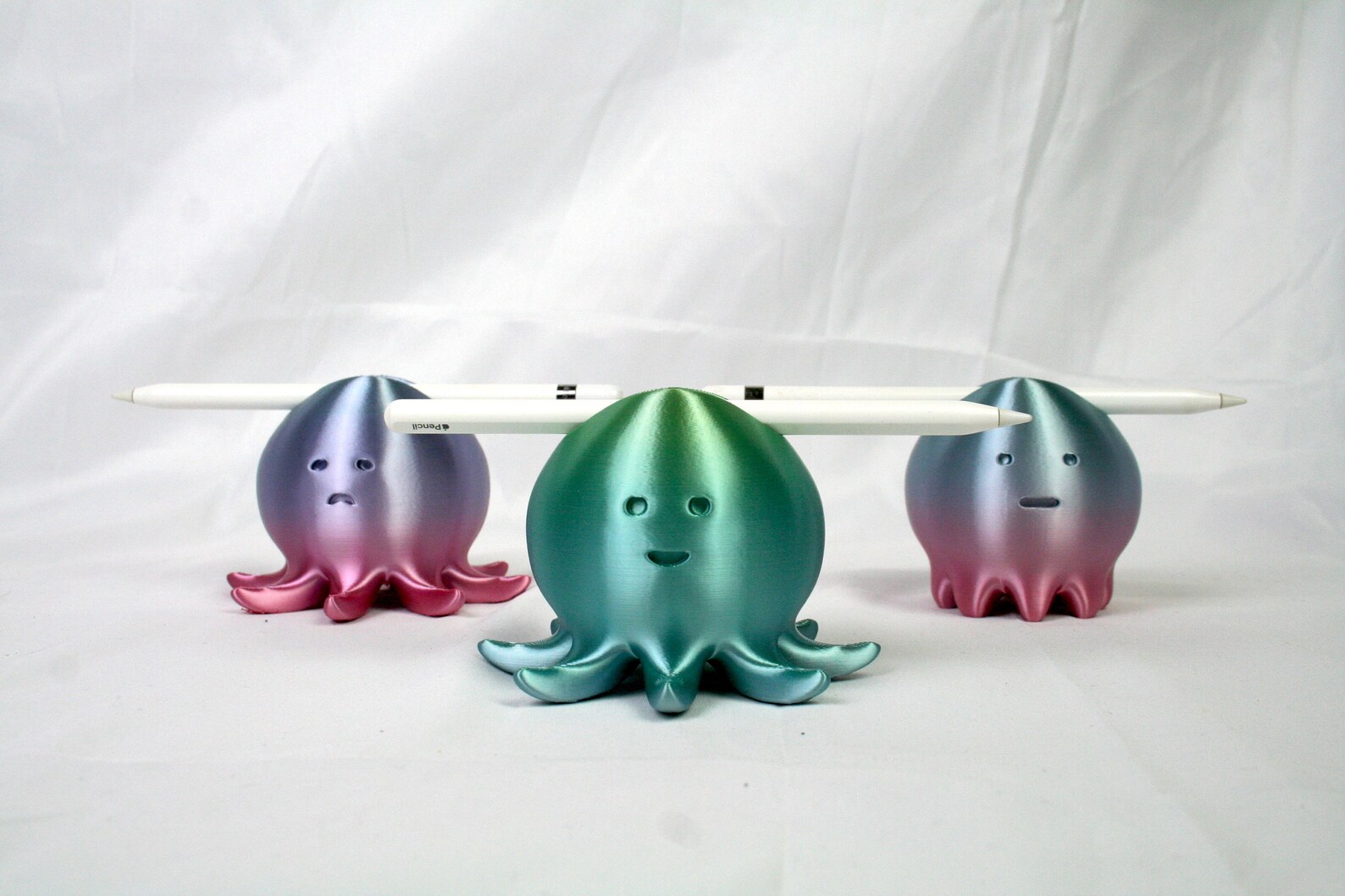 Octo Buddies Apple Pen Holders - Etsy