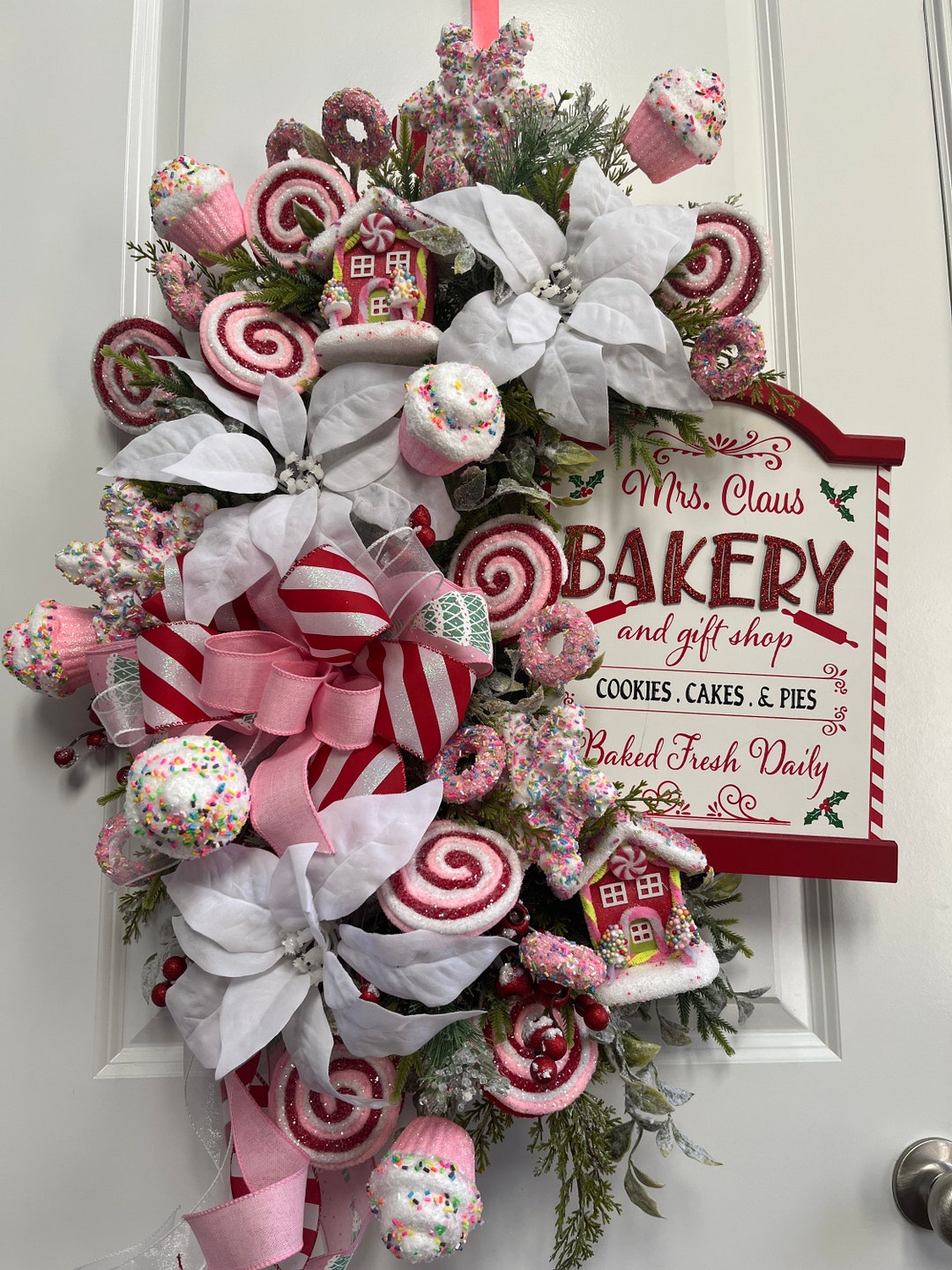 Large Christmas Cookie Wreath With Poinsettias for Front Door - Etsy