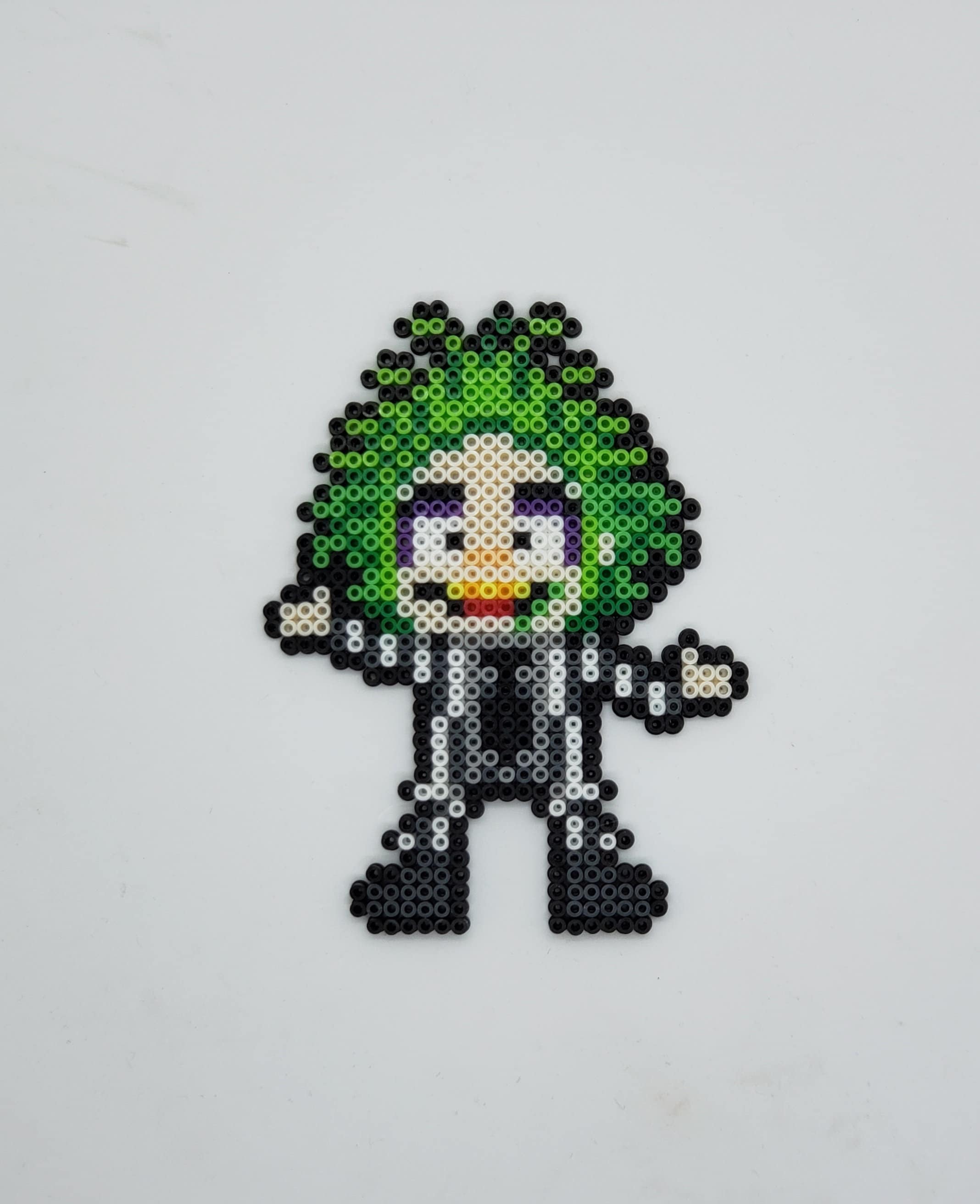 Beetlejuice, Lydia Deetz and Sandworm Mini Perler Bead Creations - Etsy