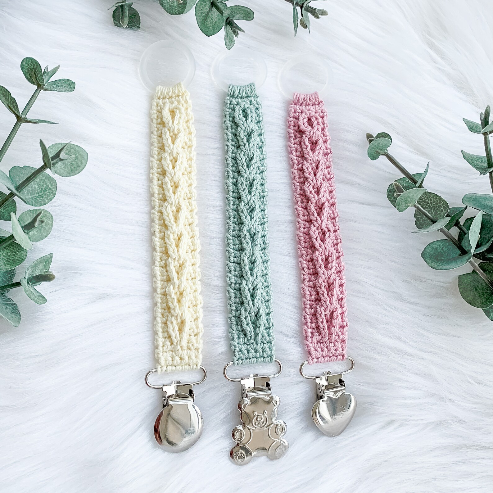 PATTERN: Crochet Pacifier Clip "sigrid", Pacifier Holder, Virkad ...